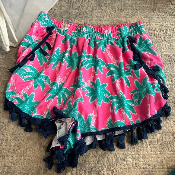Simply Southern | Shorts | Simply Southern Palm Tree Shorts | Poshmark